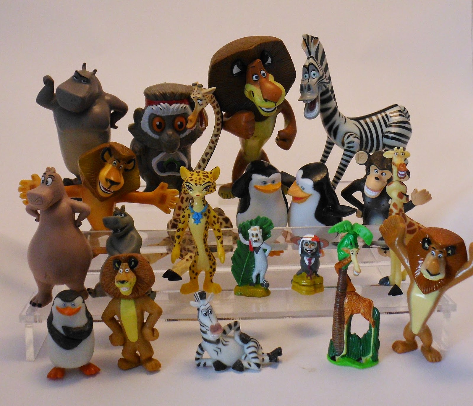 PERSONAJES DE CINE, TBO Y TV: MADAGASCAR