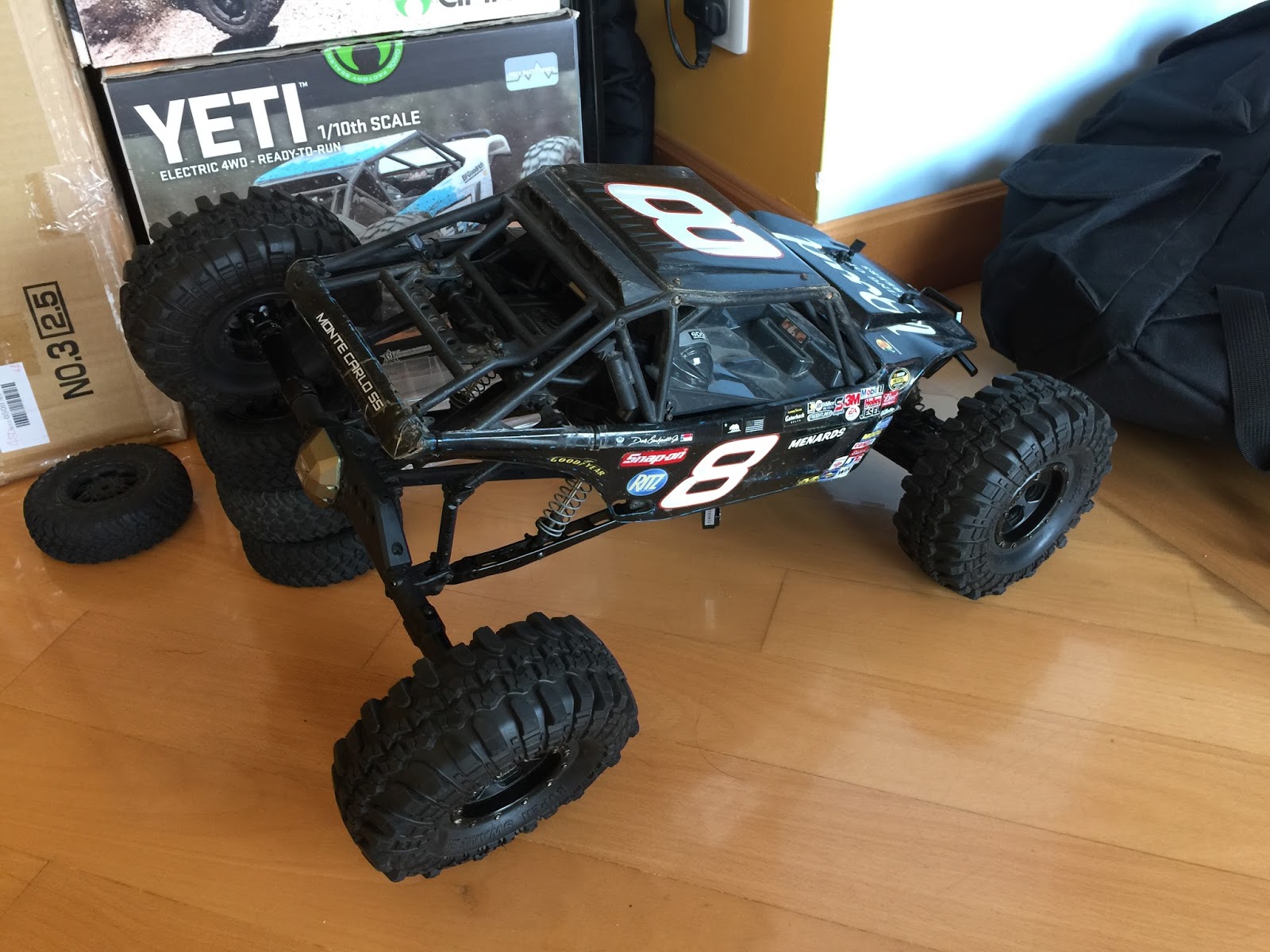 RC Toolbox: Axial Yeti 1/10 with Nascar racing deacls and mods