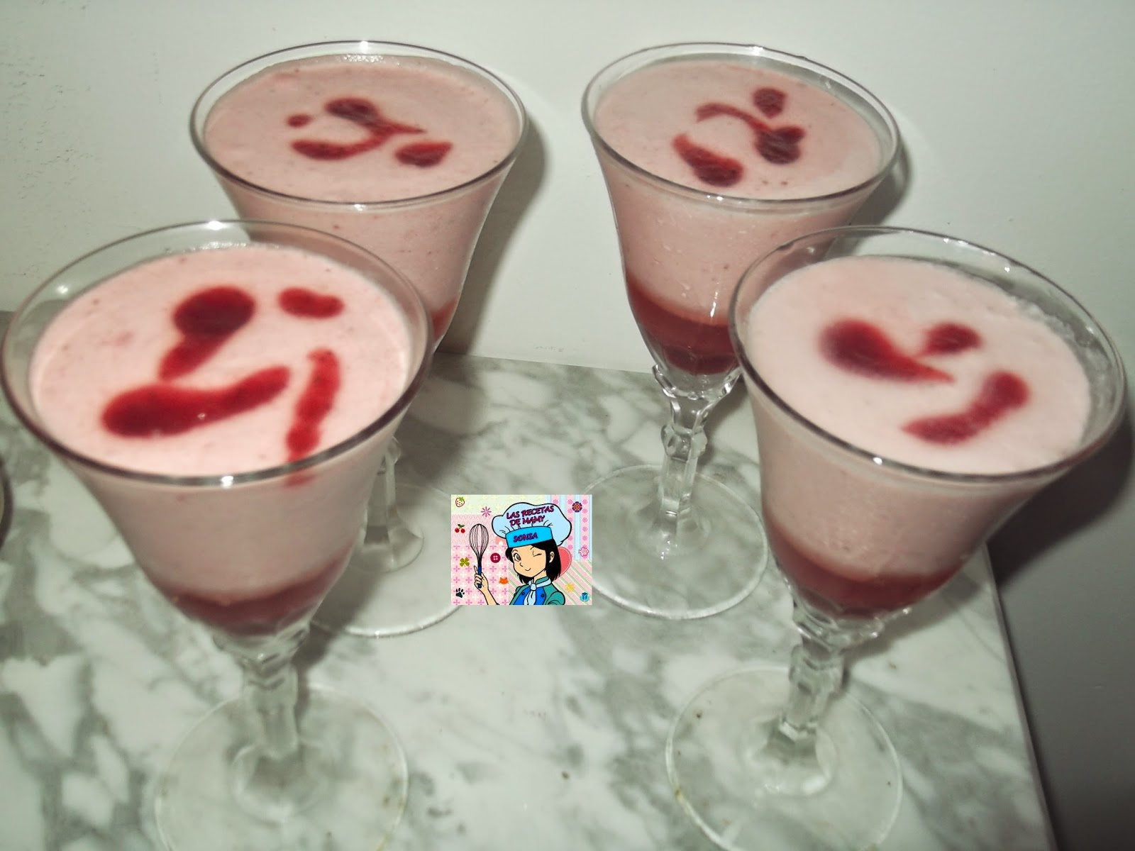 LAS RECETAS DE MAMY SONIA: MOUSSE DE FRESA FÁCIL