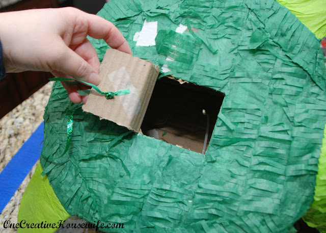 One Creative Housewife: How To Make A Pull-String Pinata From A Regular ...