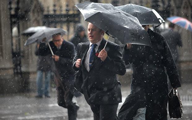 Culture and Climate: Londoners Explain How to Properly Use an Umbrella