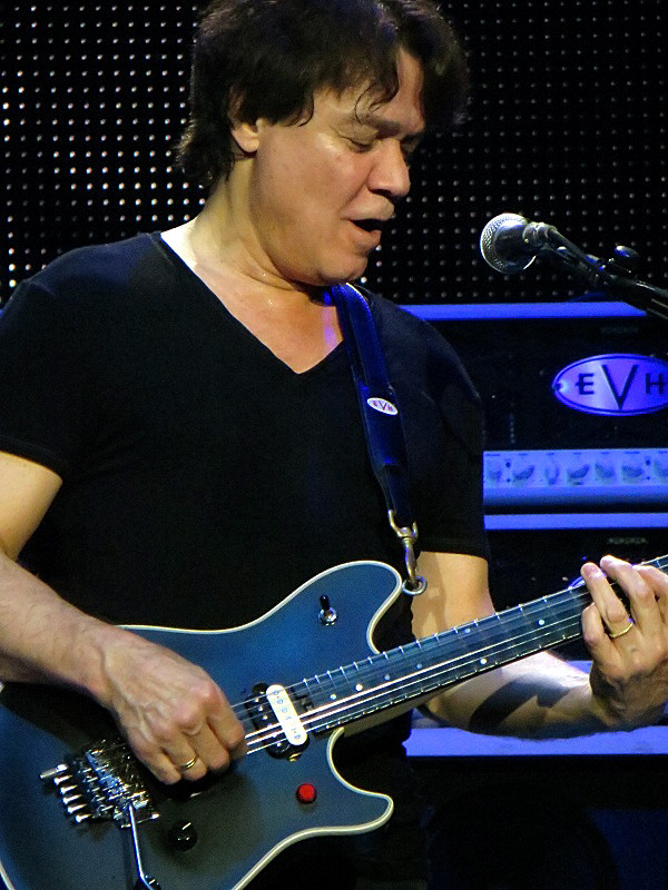 WHAT A TEMPER!: VAN HALEN CONQUERS LOS ANGELES