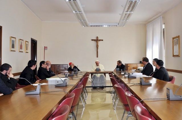 CATHOLICVS: Otro escándalo entre los colaboradores de Francisco ...