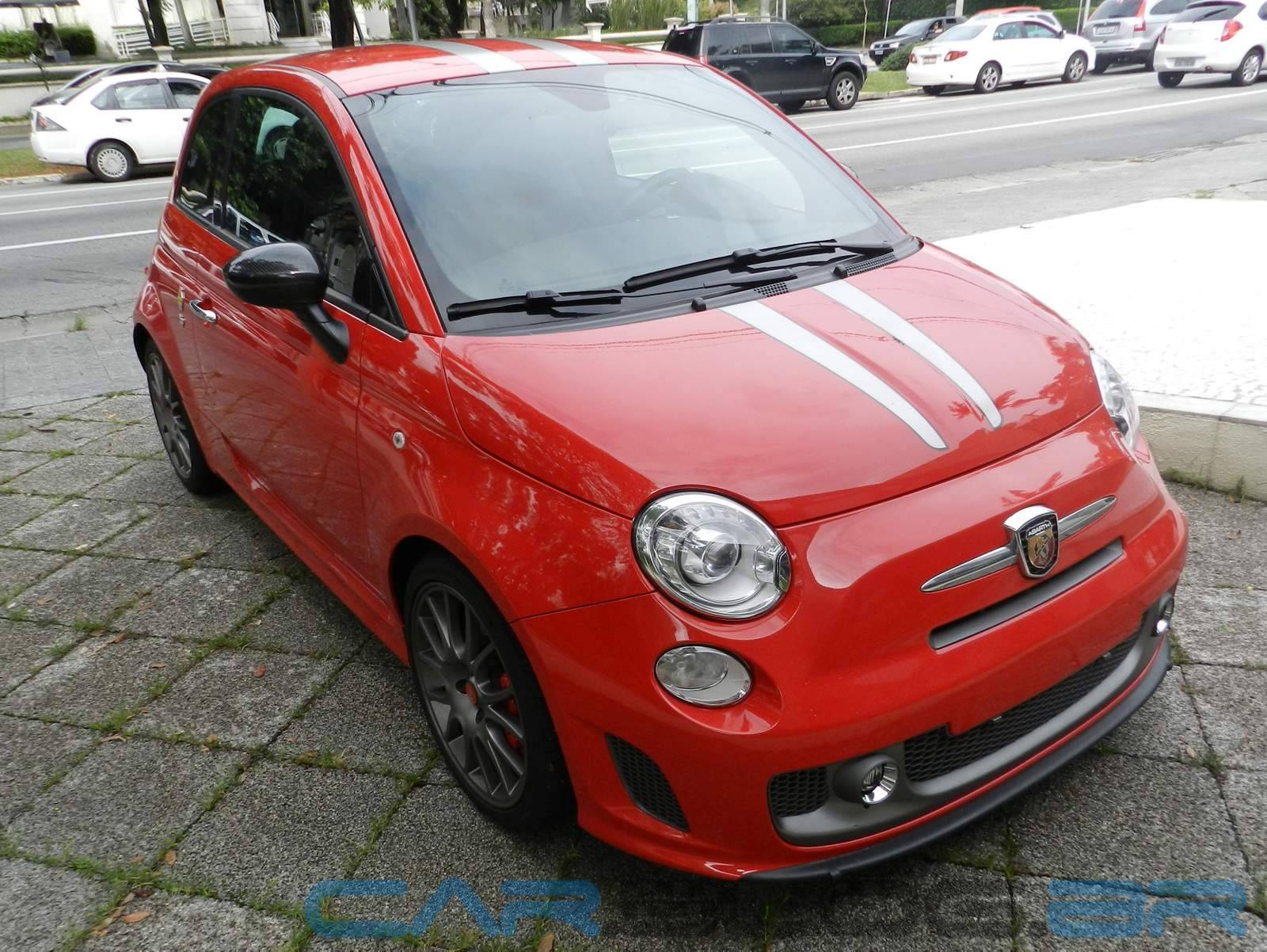 Fiat 500 Ferrari Tributo à venda por R$ 220 mil no Brasil