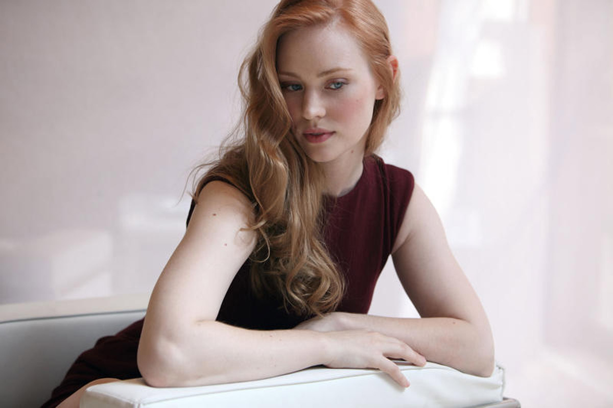 Ultimate Online Gallery: Deborah Ann Woll in Red Dress