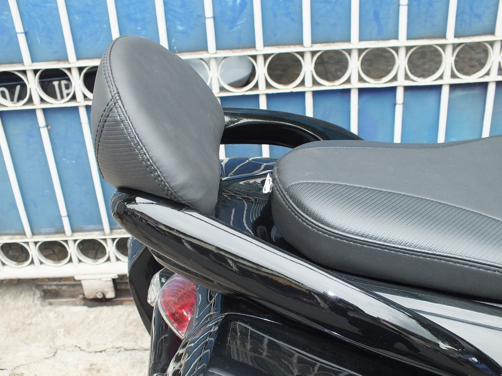 Modifikasi JOK MOTOR: JOK HONDA PCX 150 MODEL SOFA Pesanan Mr. ERYON DEPOK