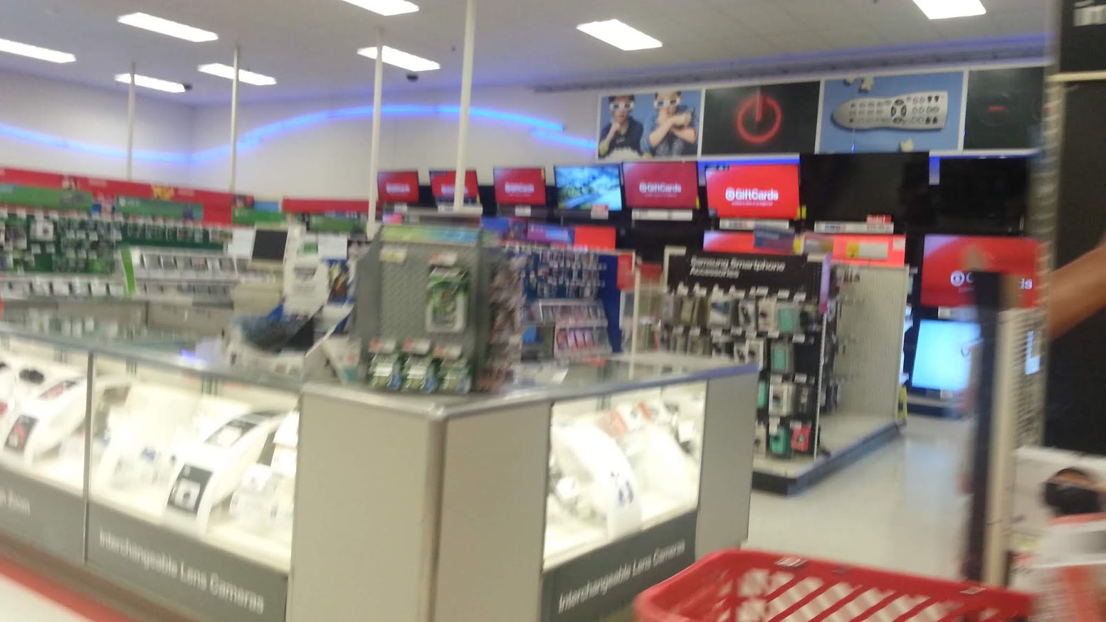 RPAmesKmartFan26 Store Documentries: Target Salem MA (05/28/2018)