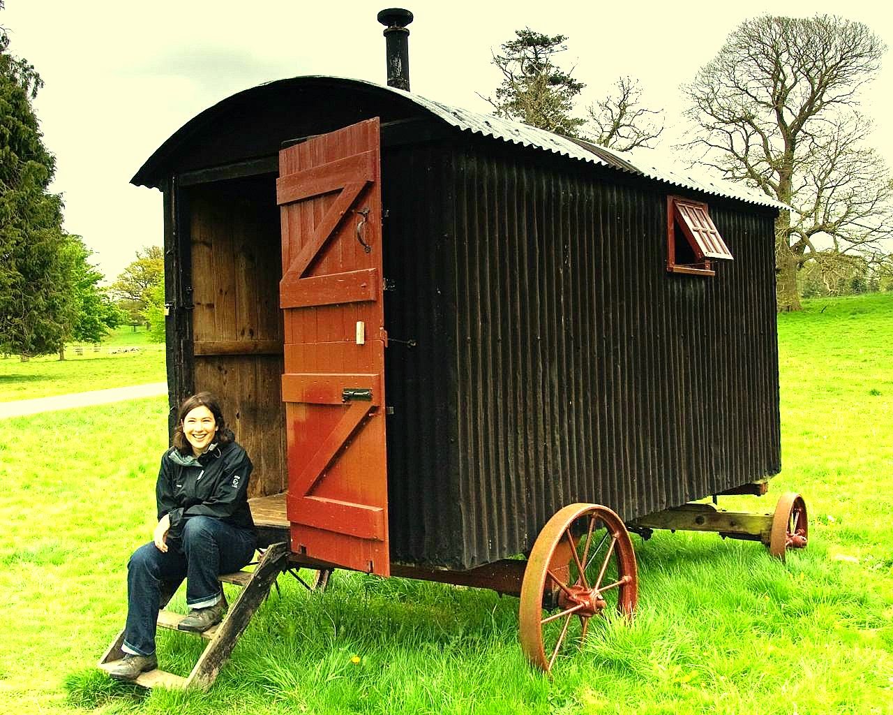 The Flying Tortoise: The Simple Beauty Of The Traditional Shepherd's Hut...