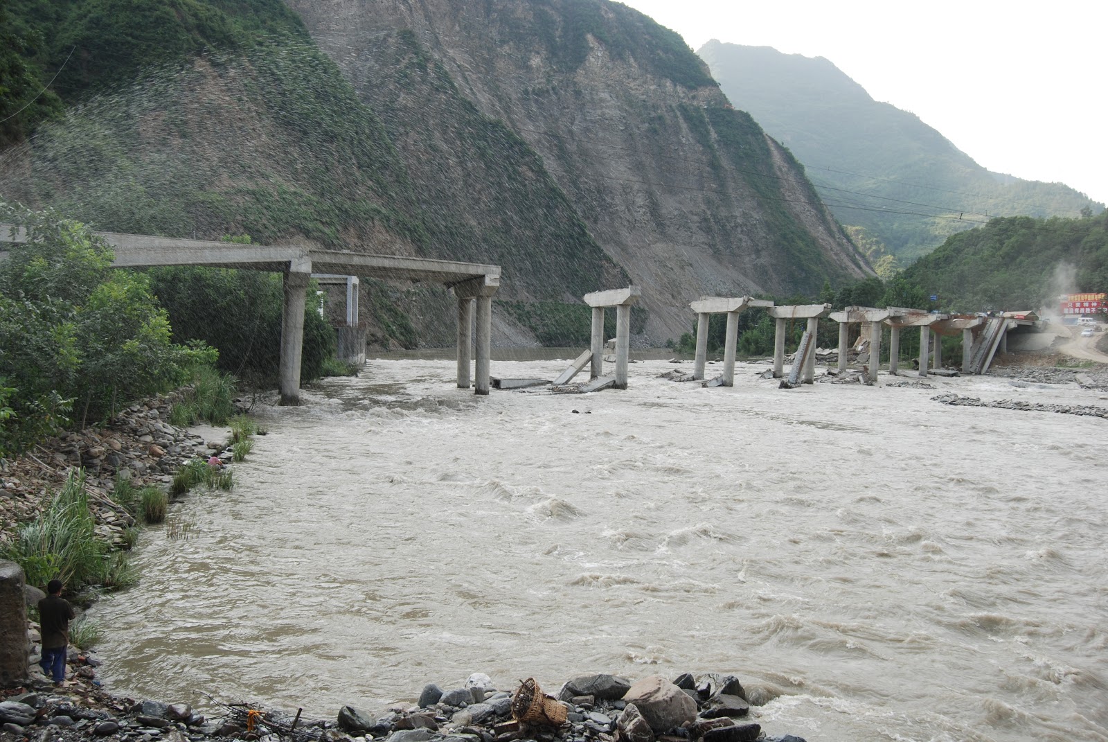 Bridge of the Week: SIchuan China's Bridges: Nanba Bridges
