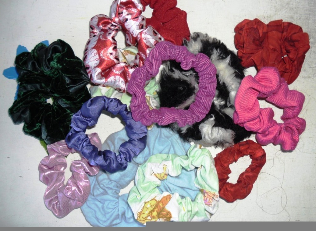 Creating my way to Success: Hair Scrunchie tutorial - 5 steps in 15 minutes