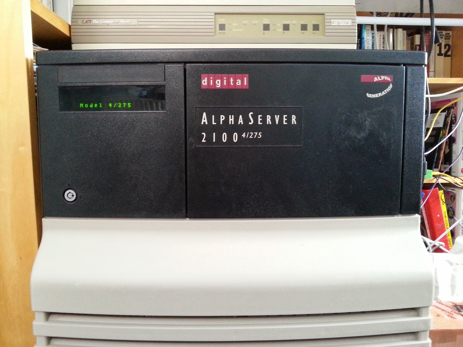 Restoring a DEC AlphaServer 2100