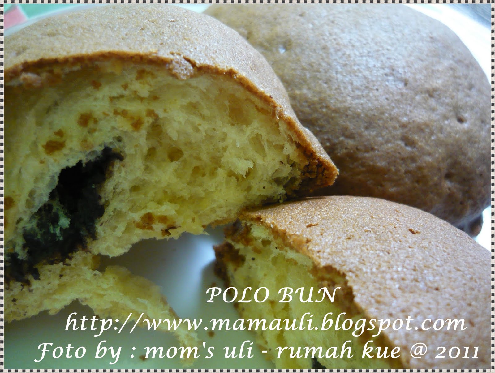 Mom's Uli Rumah Kue: POLO BUN