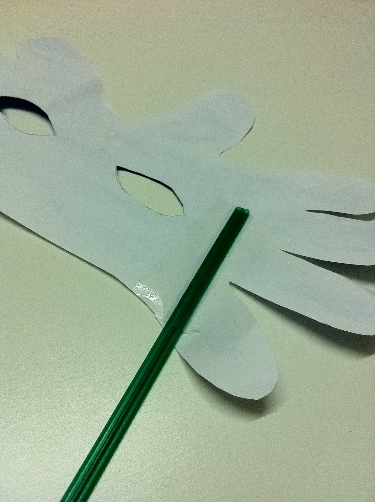 JezebelleArt: Handprint Mask