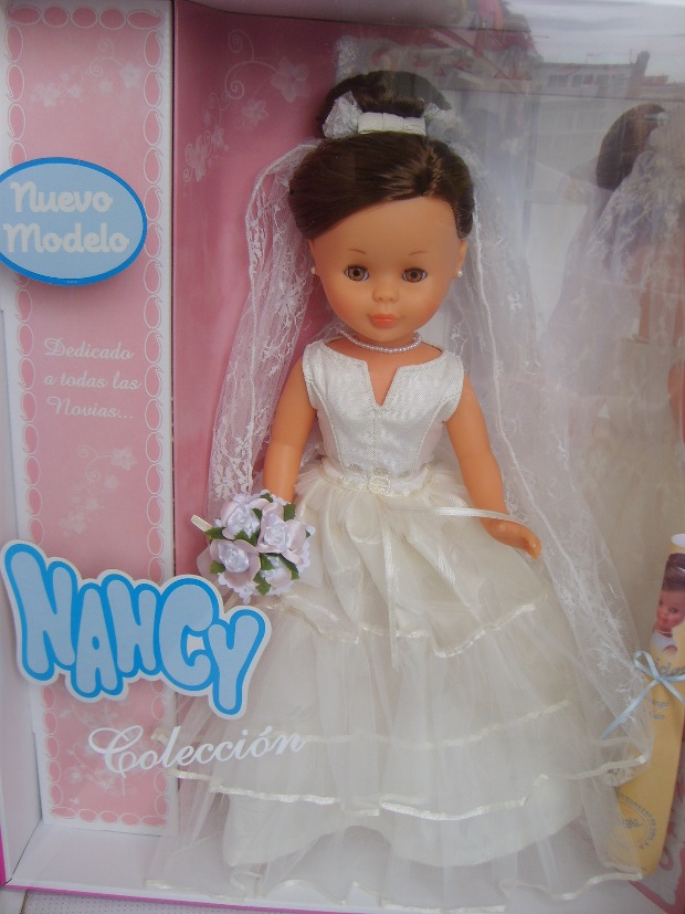 CAJA DE KEKAS: Nancy Novia exclusiva de El Corte Inglés