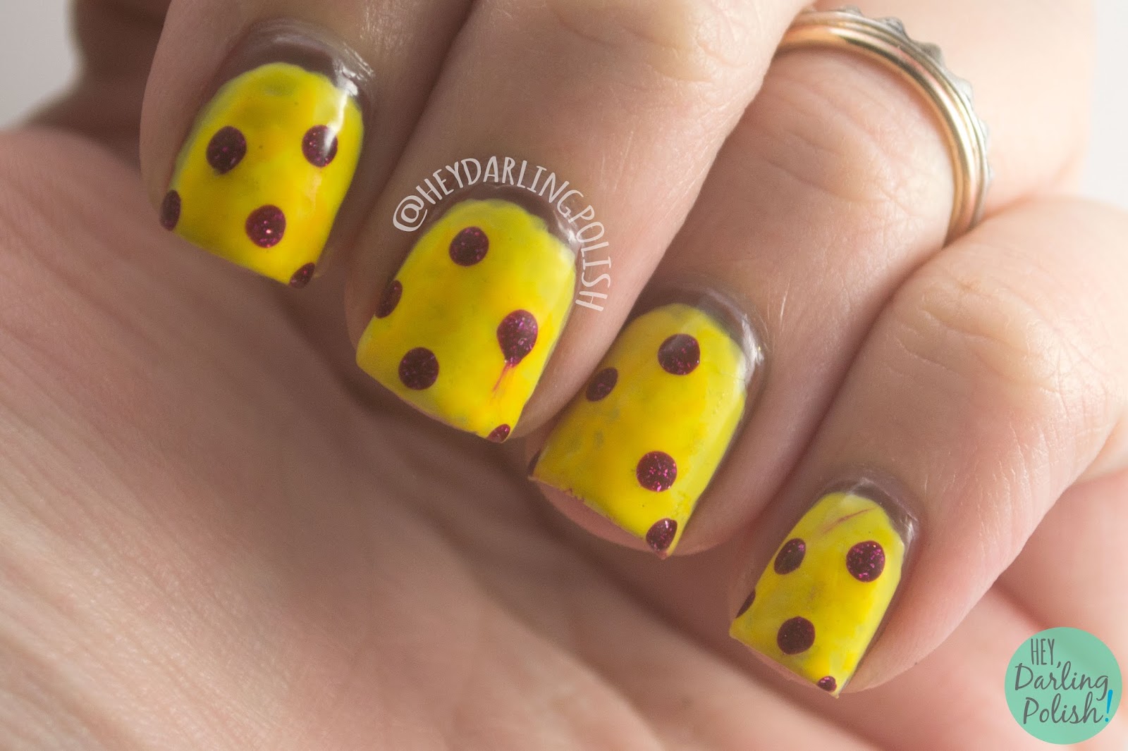 Hey, Darling Polish!: Lacquer Legion: Yummy