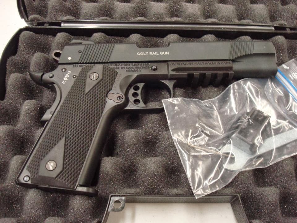 Hand Guns: Colt 1911 (M1911)