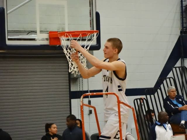Zach Patterson 6'5 Wing @ZachPatterson8 former Richmond University Wing ...
