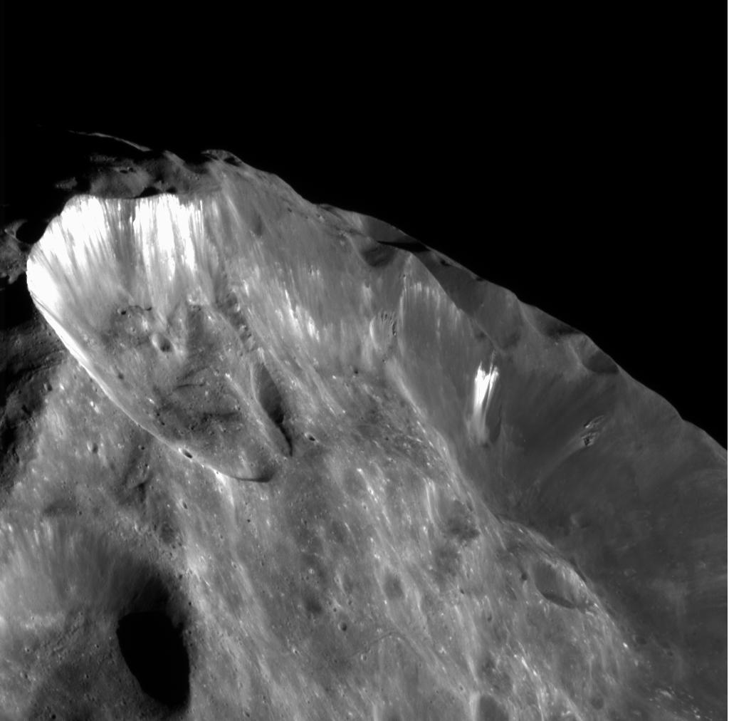 Orbiter.ch Space News: NASA's Cassini Finds Saturn's Moon Phoebe Has ...