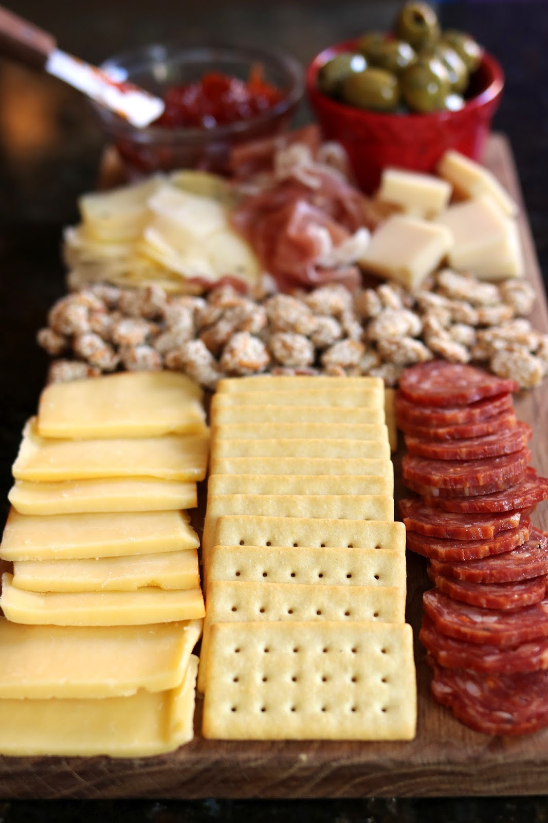 How to Build the Perfect Cheese Board | chicago foodie girl