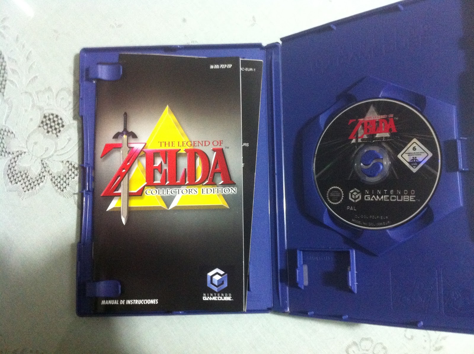 Dona una Consola: The Legend of Zelda: Collector's Edition (GameCube)