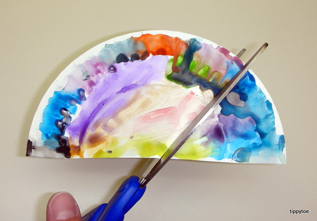 Tippytoe Crafts: Hummingbird Craft