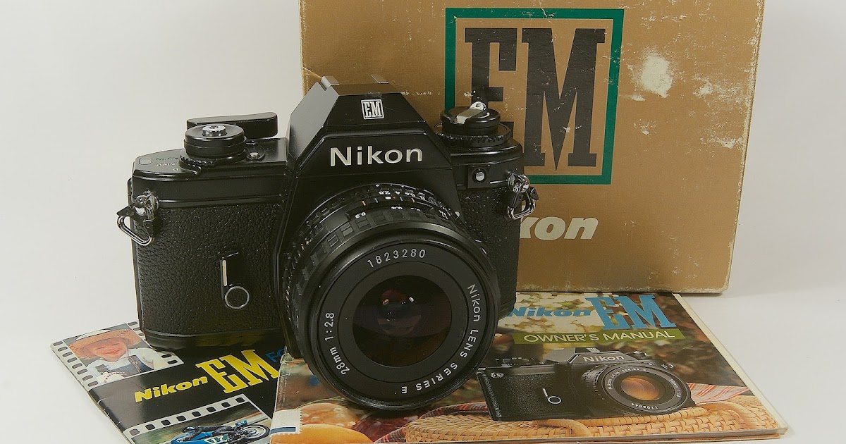 IMMAGINI ANALOGICHE: NIKON EM-2 1979