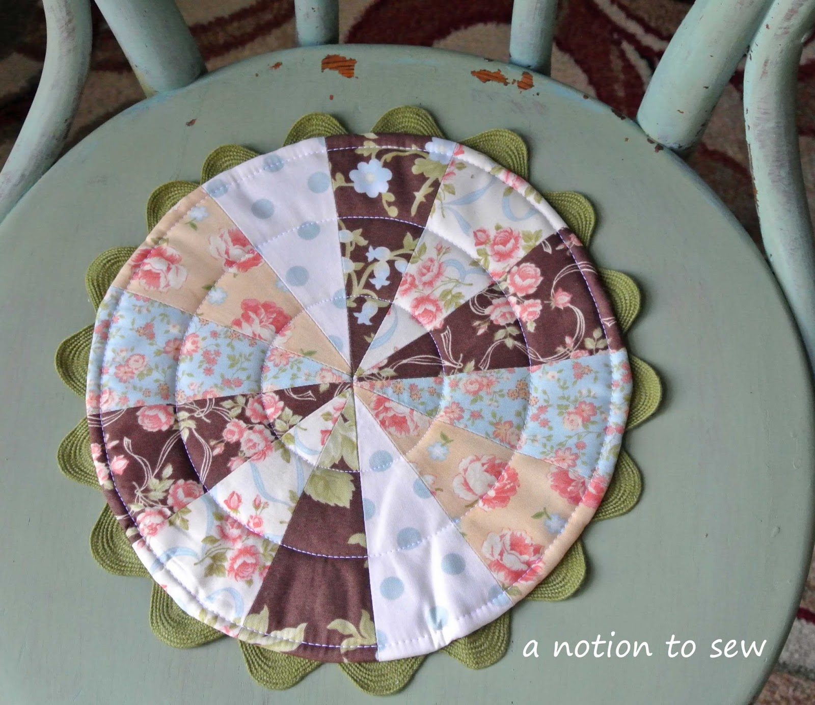 a notion to sew: ScrapBusters: Patchwork Trivets with Circular Quilting