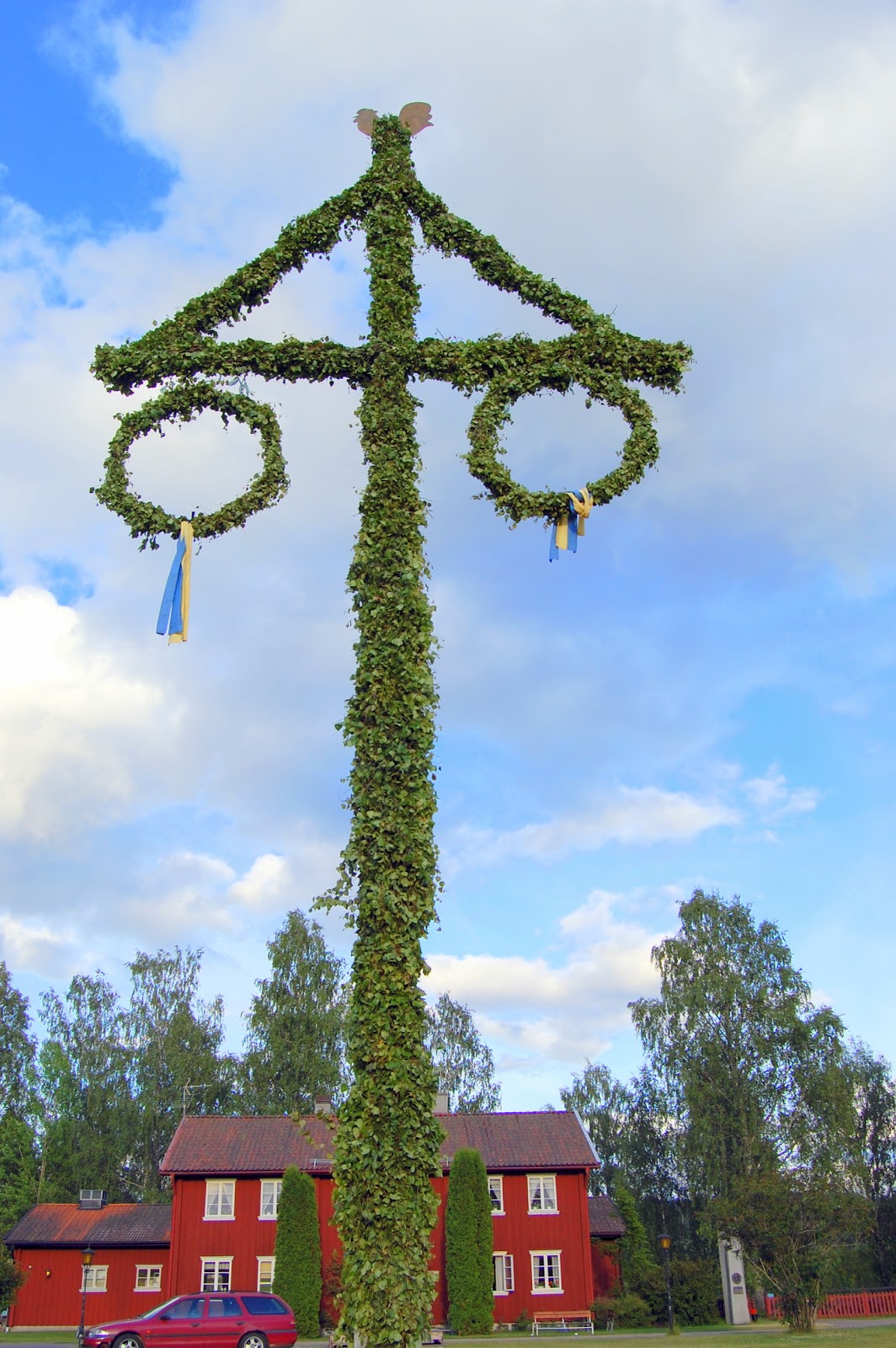 Sankt Hans aften i Oslo OG i Sverige...