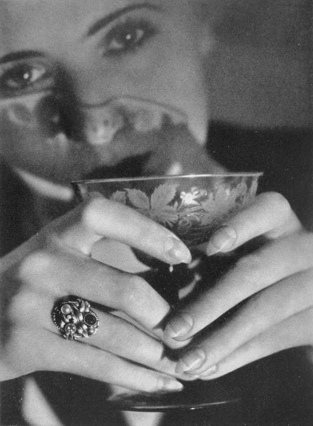 фотограф Yva ( Else Ernestine Neuländer, 1900-1942). Обсуждение на ...