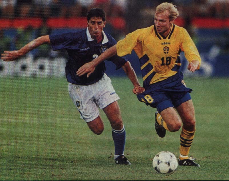 Canário Centenário: Jogos do Brasil na Copa do Mundo de 1994