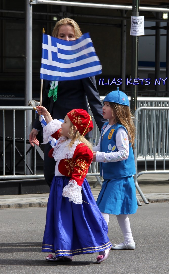 Η ΜΕΓΑΛΕΙΩΔΗΣ ΠΑΡΕΛΑΣΗ ΤΩΝ ΕΛΛΗΝΩΝ ΣΤΗ ΝΕΑ ΥΟΡΚΗ 2013. ΑΠΙΘΑΝΟ ...