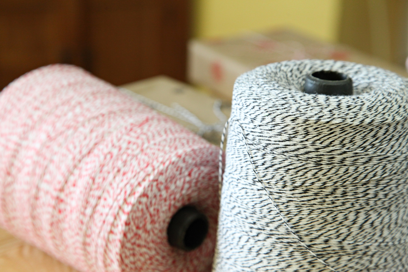 Unify Handmade: Handmade Wrapping Paper