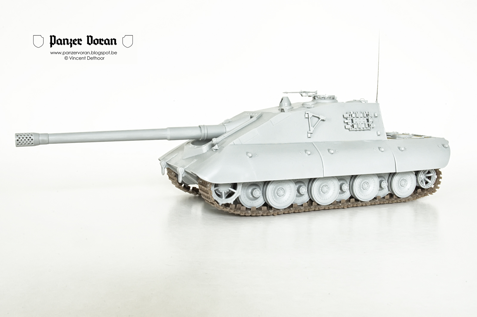 Panzer Voran: Jagdpanzer E-100