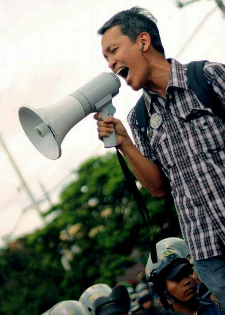 Is BAYAN Secretary Activist Renato Reyes The Brain of a Bloody And ...