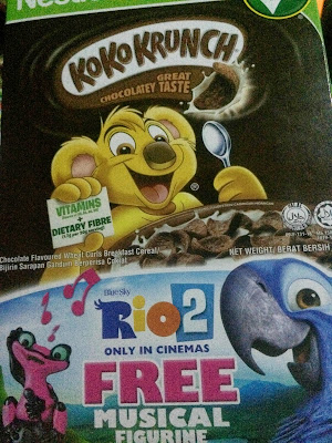 a day in a zoider's world: nestle cereal - rio 2 musical figurine
