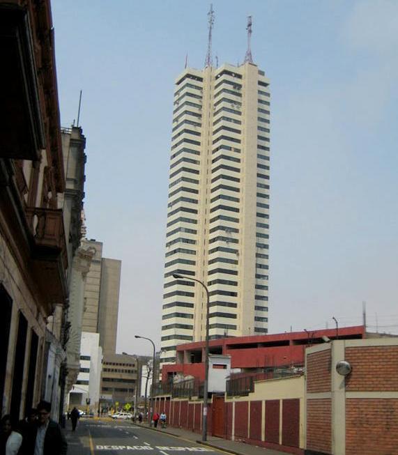 Torre de Lima del Centro Cívico en Lima - Perú: La Torre