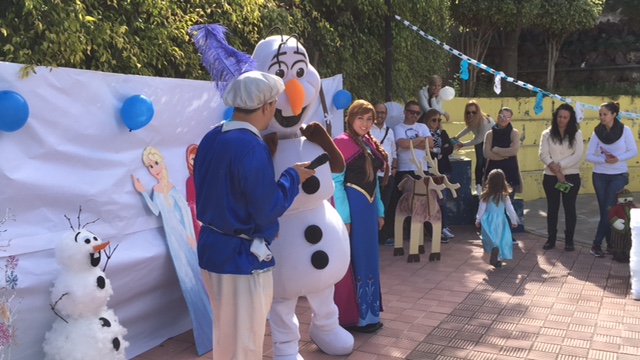 ESTOS LOCOS BAJITOS: FIESTA FROZEN