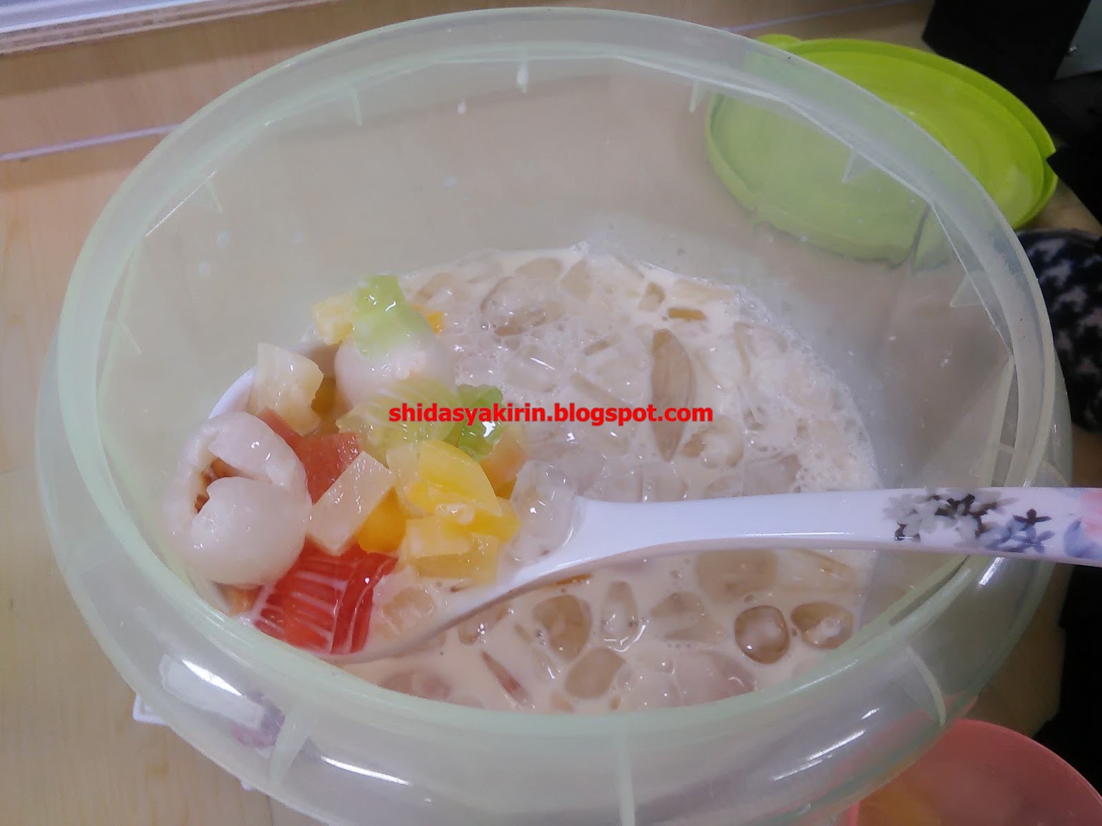 shidasyakirin: Koktail Buah-Buahan