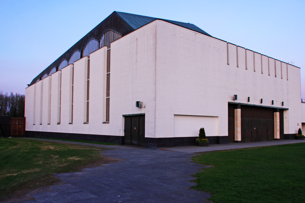 Photos from Seinäjoki: Lakeuden Risti church in the evening
