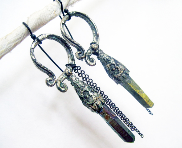 fanciful devices: earrings, gifs, re-makes, giveaway, stuff...