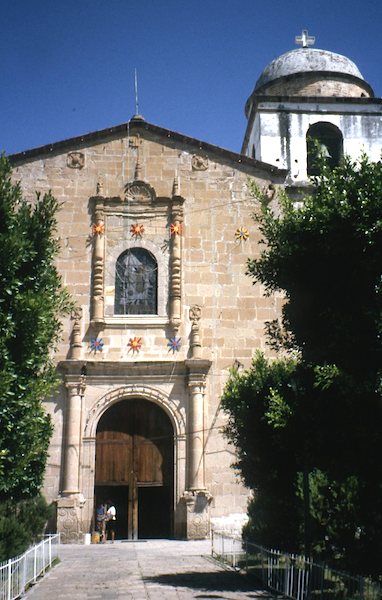 mexicosmurals: Murals of Michoacán. Santiago Copándaro