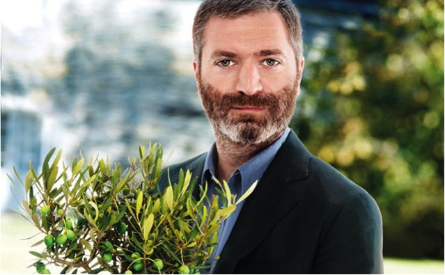 Bris Rocher renforce ses pouvoirs à la tête de son groupe ~ Top Management