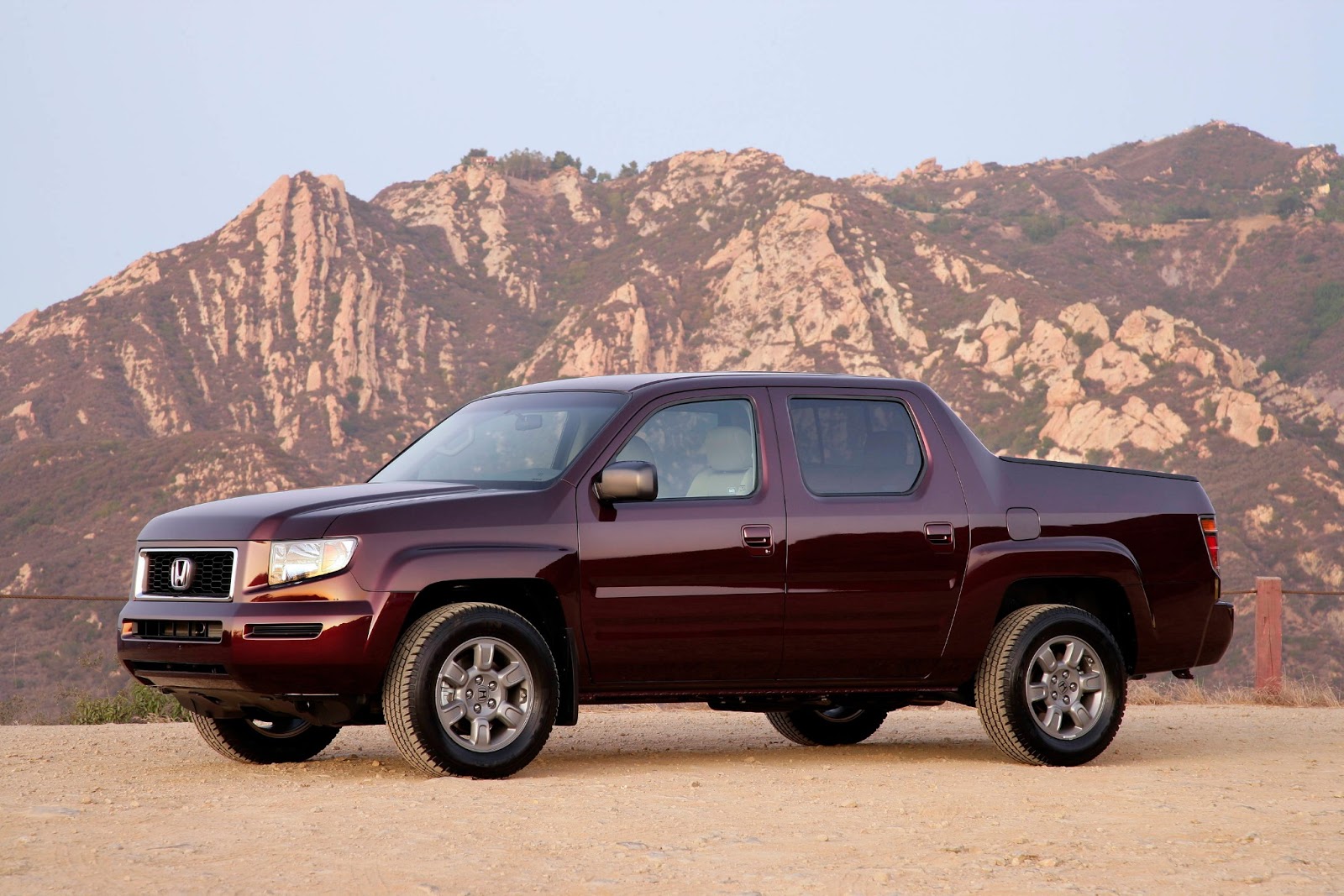 Autos World For All: Honda Ridgeline