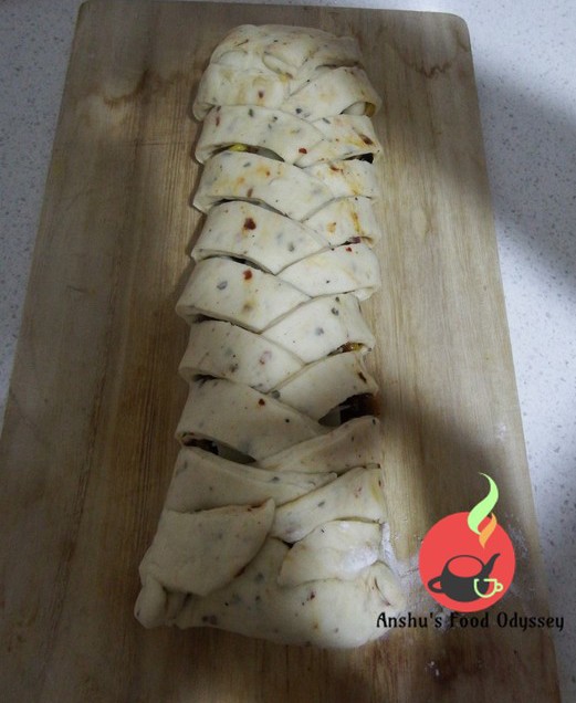 Braided Stuffed Pizza Bread