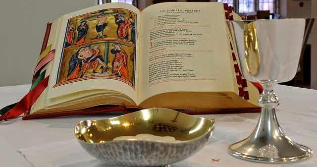 MONKS AND MERMAIDS (A Benedictine Blog): TRADITIONAL LITURGY IN ITS ...