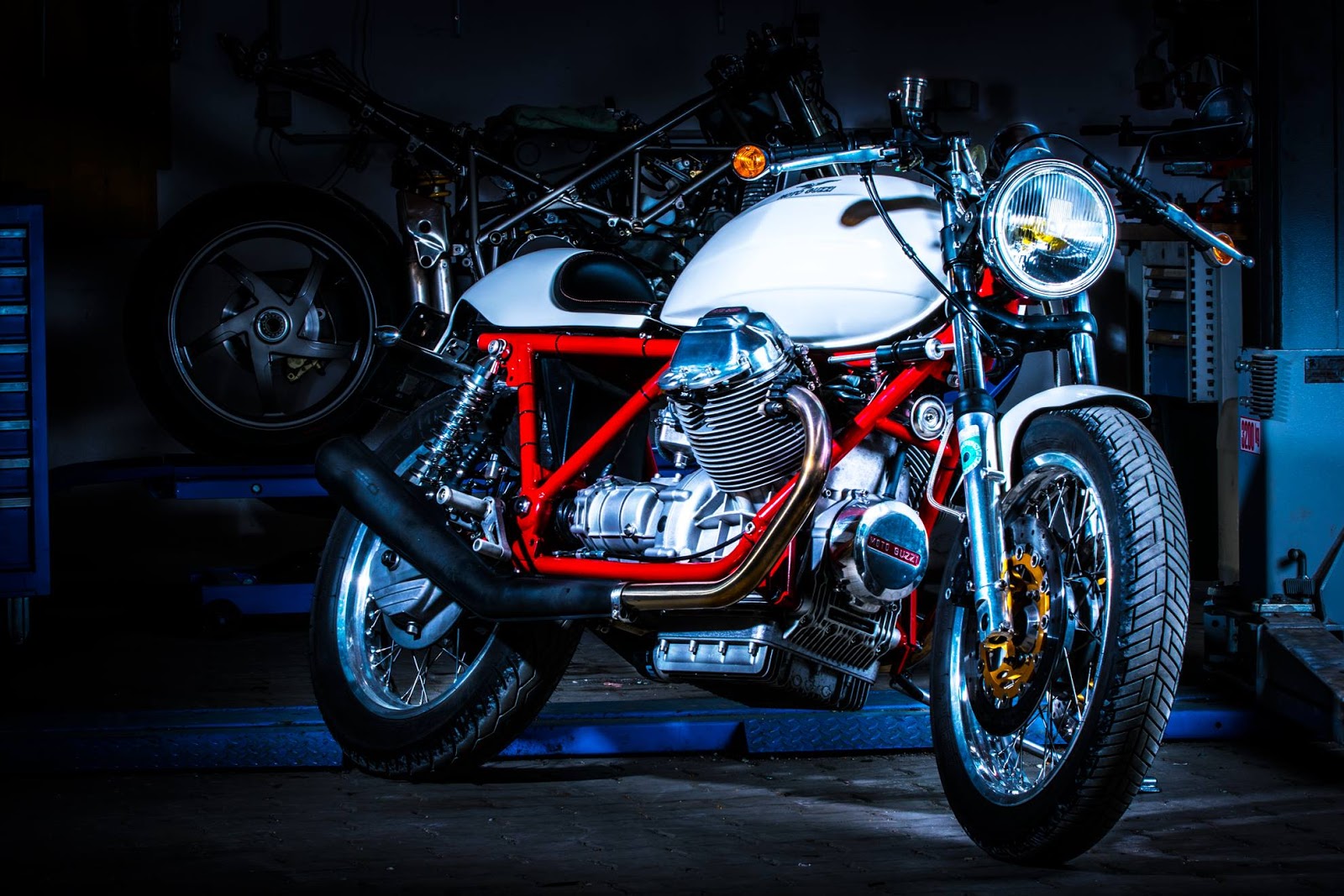 Moto Guzzi 1000 SP Cafe Racer - RocketGarage - Cafe Racer Magazine