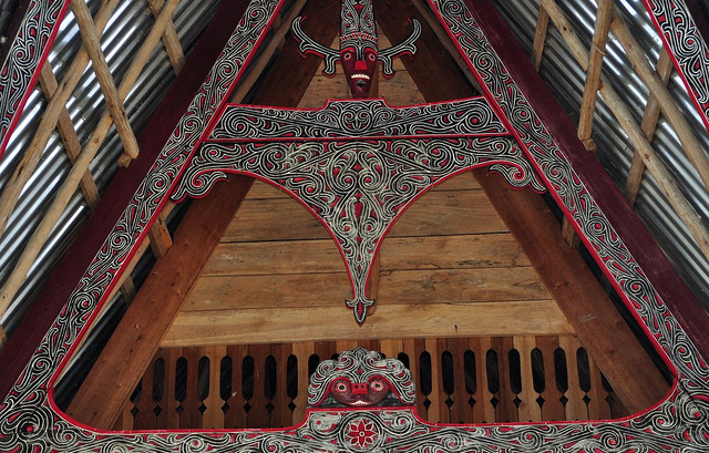 GORGA BATAK - SAMOSIR ISLAND TOURISM