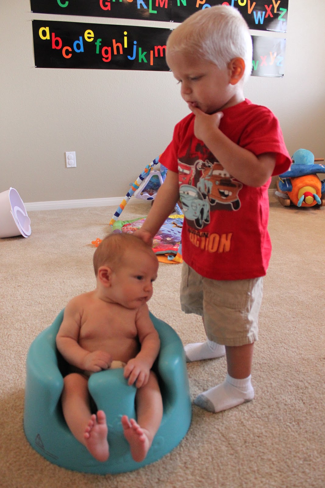 Baby Durso: Bumbo time!