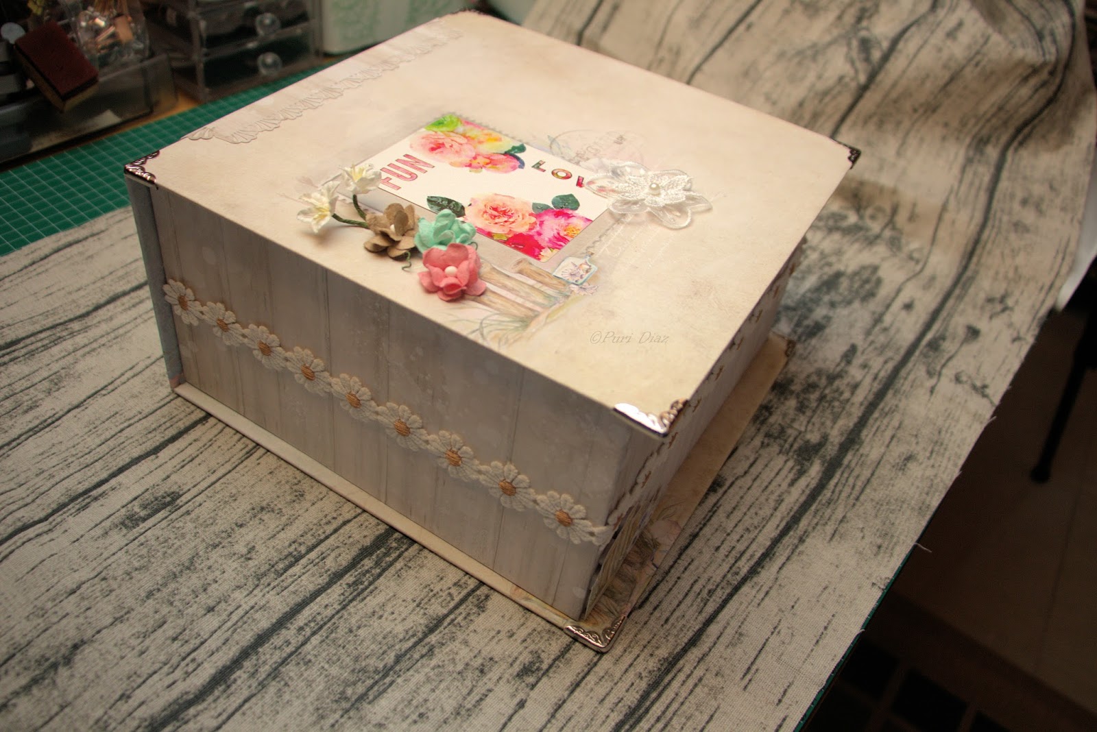 Tutorial Caja cuadrada cartonaje