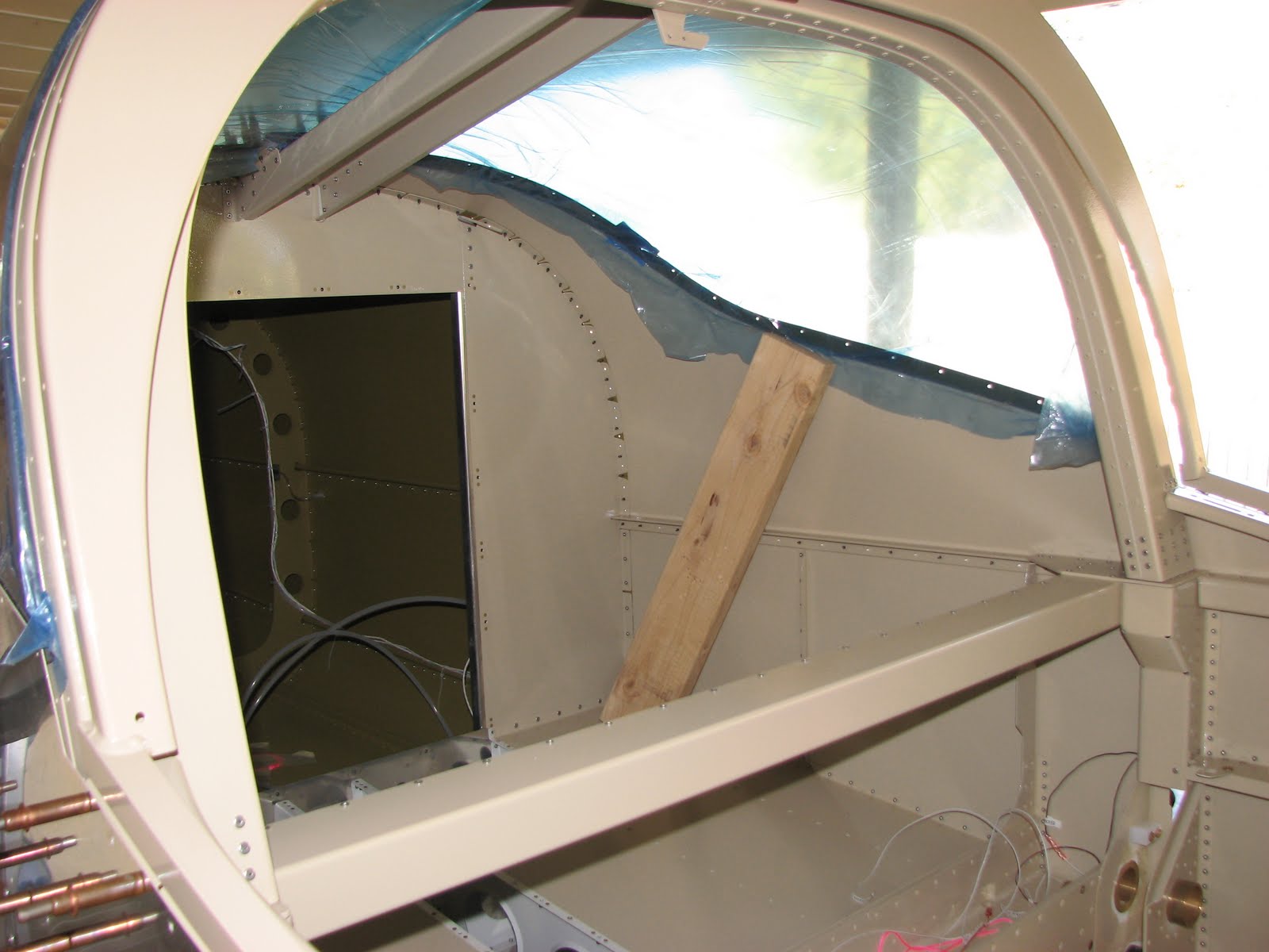 Torsten's RV-12: Rear Window Installation